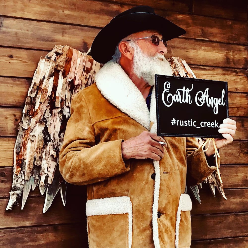 Travelling Wings Selfie Point | Skillshare Student Project