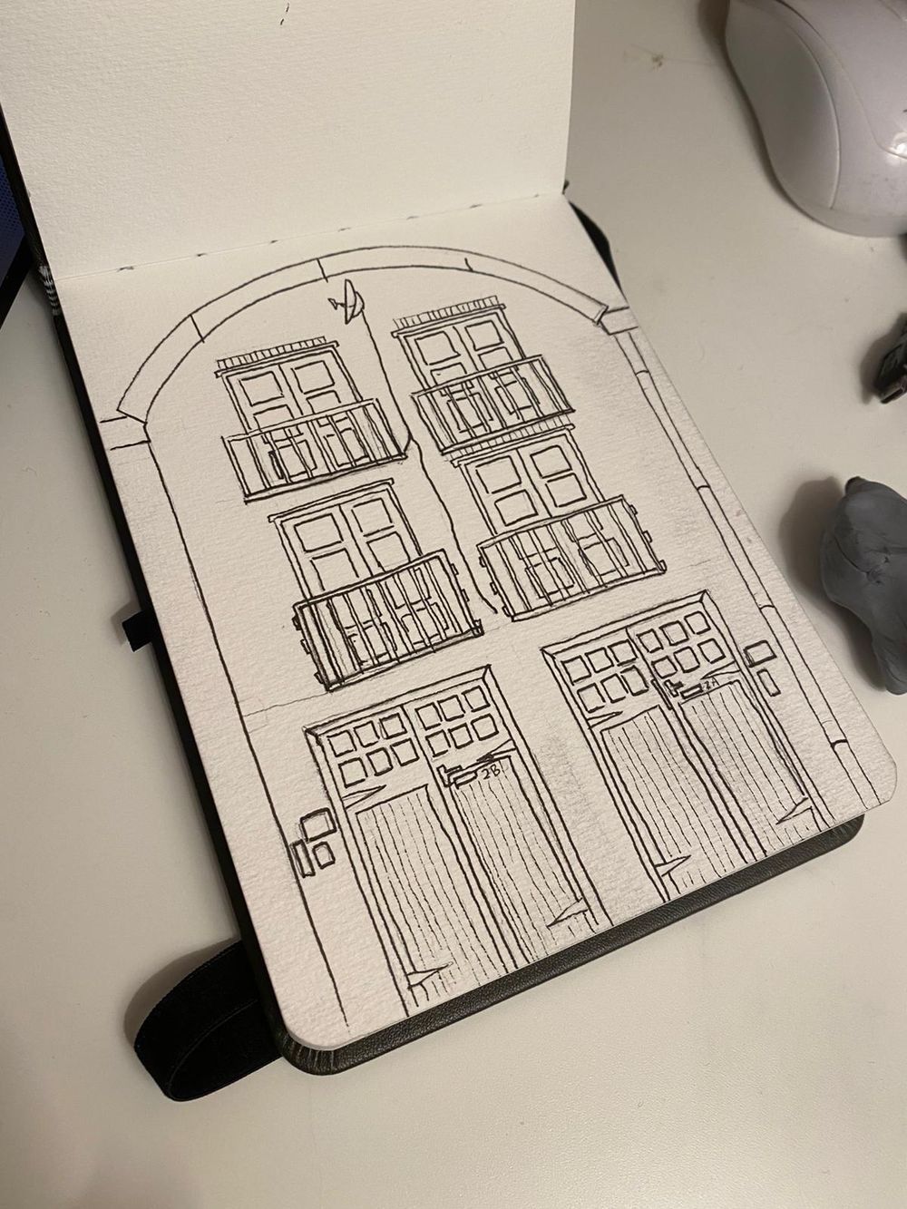 2A/2B Fenwick Pl | Urban Sketch & Paint | Skillshare Student Project