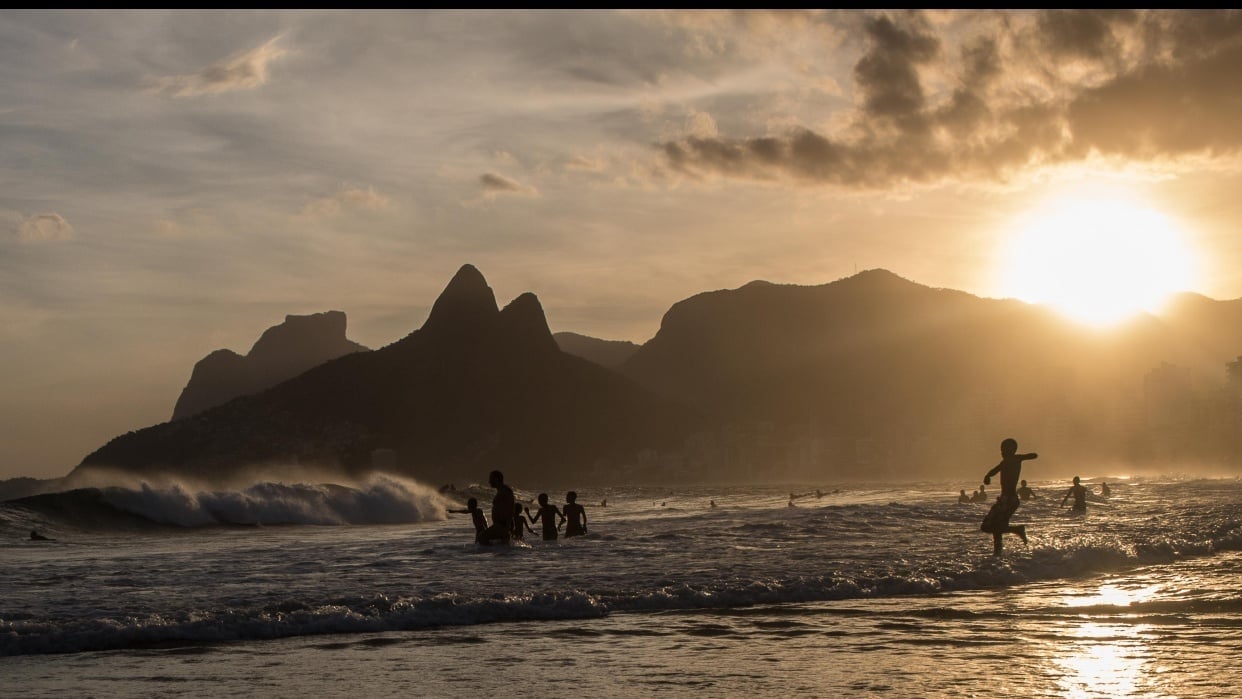 Documenting a place : Ipanema Beach, Rio | Skillshare Student Project