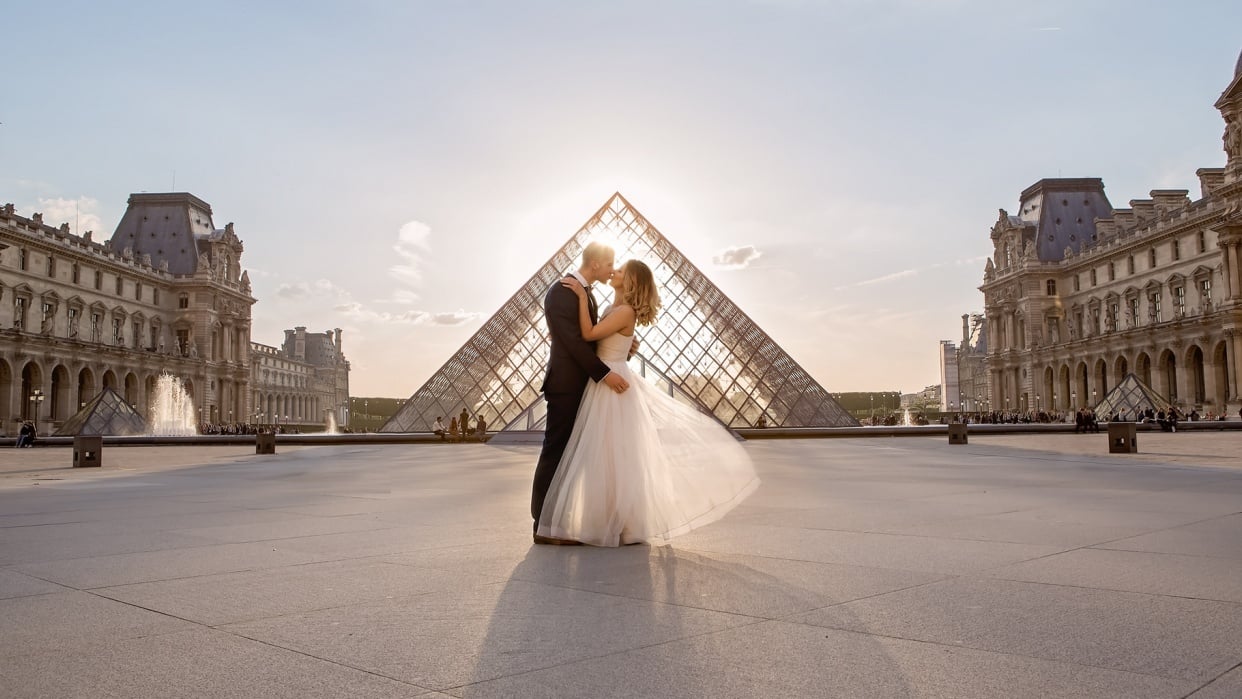 Destination wedding photographer | Skillshare Student Project