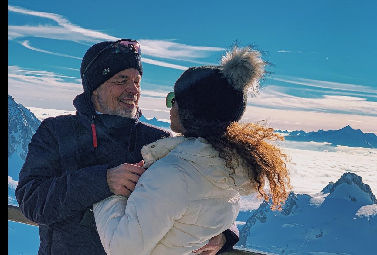 Age Gap, Love, Food, Happyness :) | Skillshare Student Project