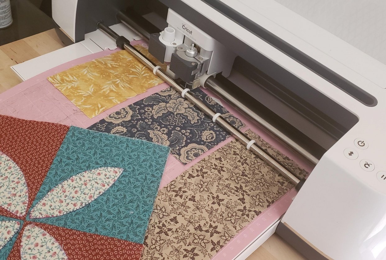 A Modern Quilt-Along: Learn to Digitally Cut Fabrics | Skillshare Student Project