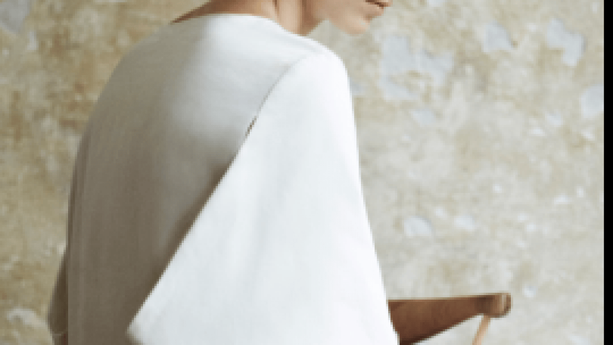 Folds -- Earth Textures -- Bad ass women | Skillshare Student Project