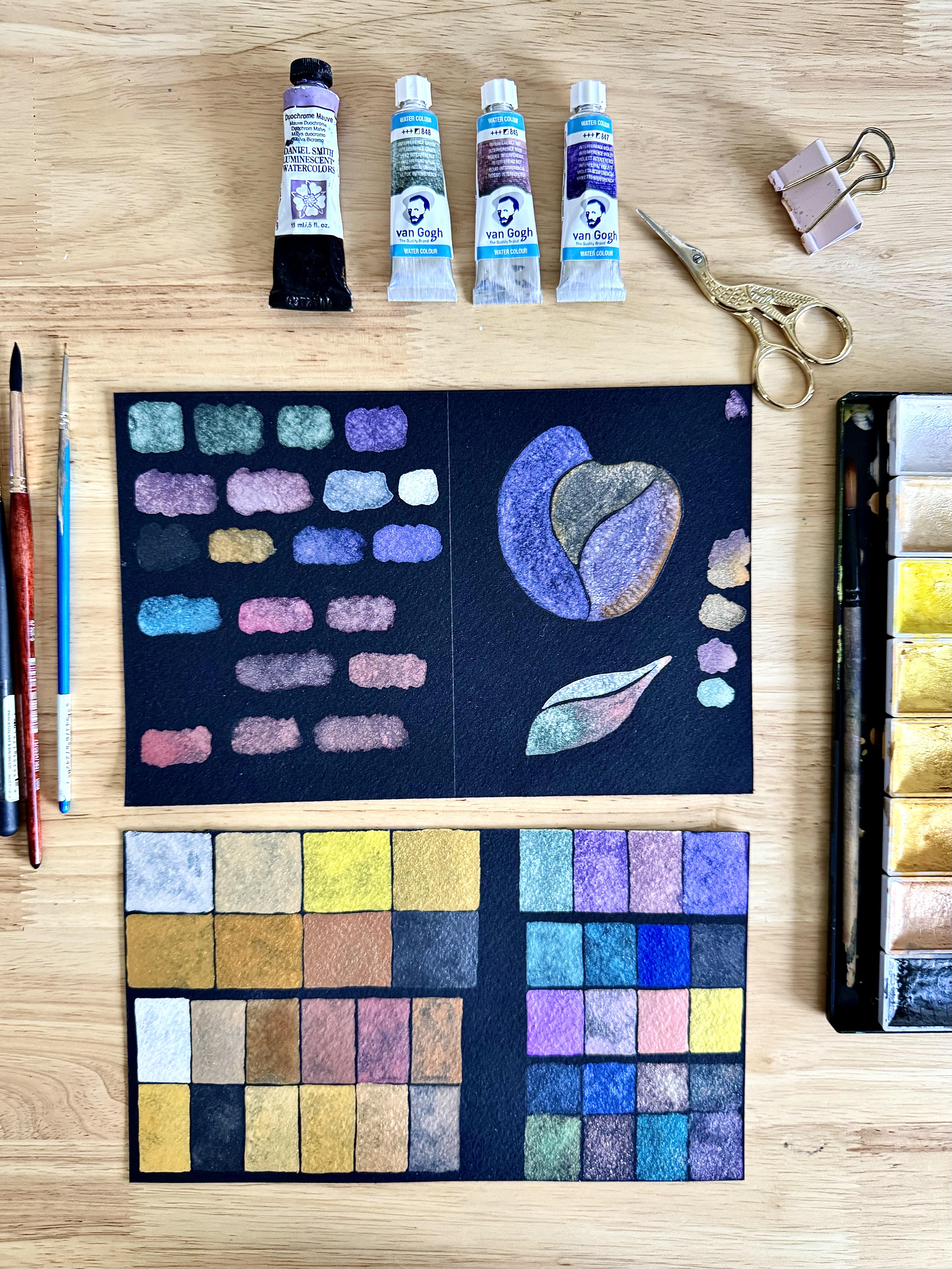 Fun with Metallic Watercolour: Paint a Vase of Tulips on Black Paper | Fio Ortecho | Skillshare