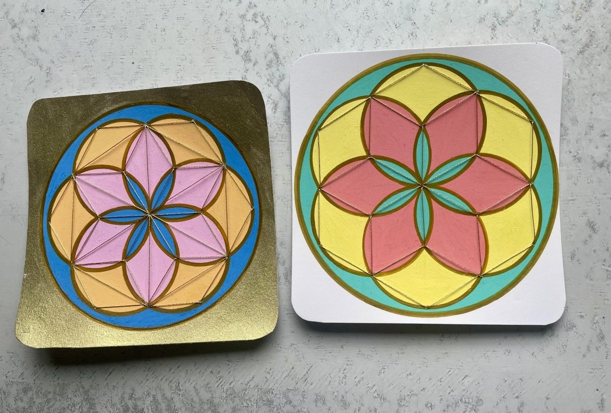 Circle Design Pattern Using Compass